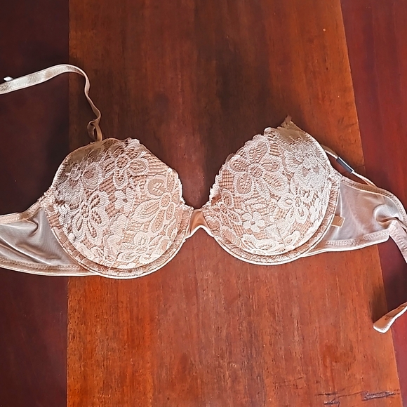 Victoria's Secret | Intimates & Sleepwear | New Wtags Vs 34b Nude Lace ...